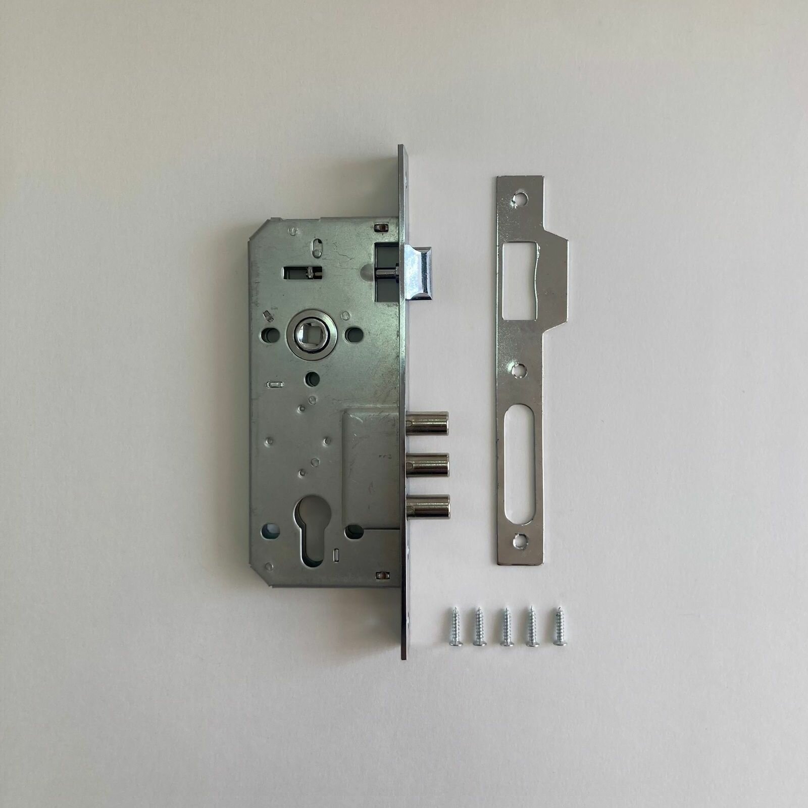 Корпус замка с универсальной защёлкой 152-45-85 S-Locked хром