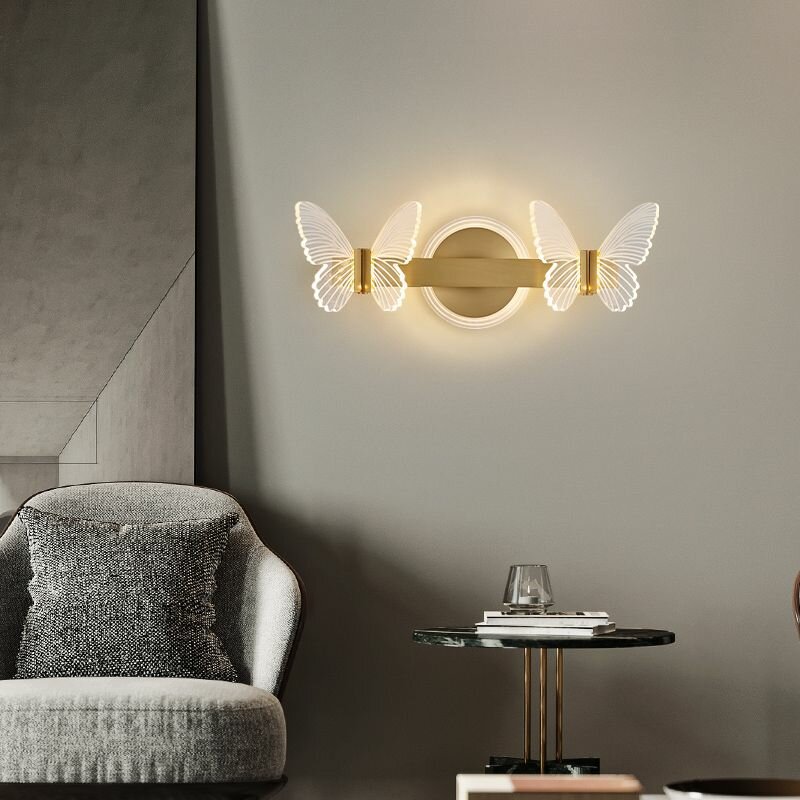Современные золотисто - латунные бабочки Sconce для украшения спальни