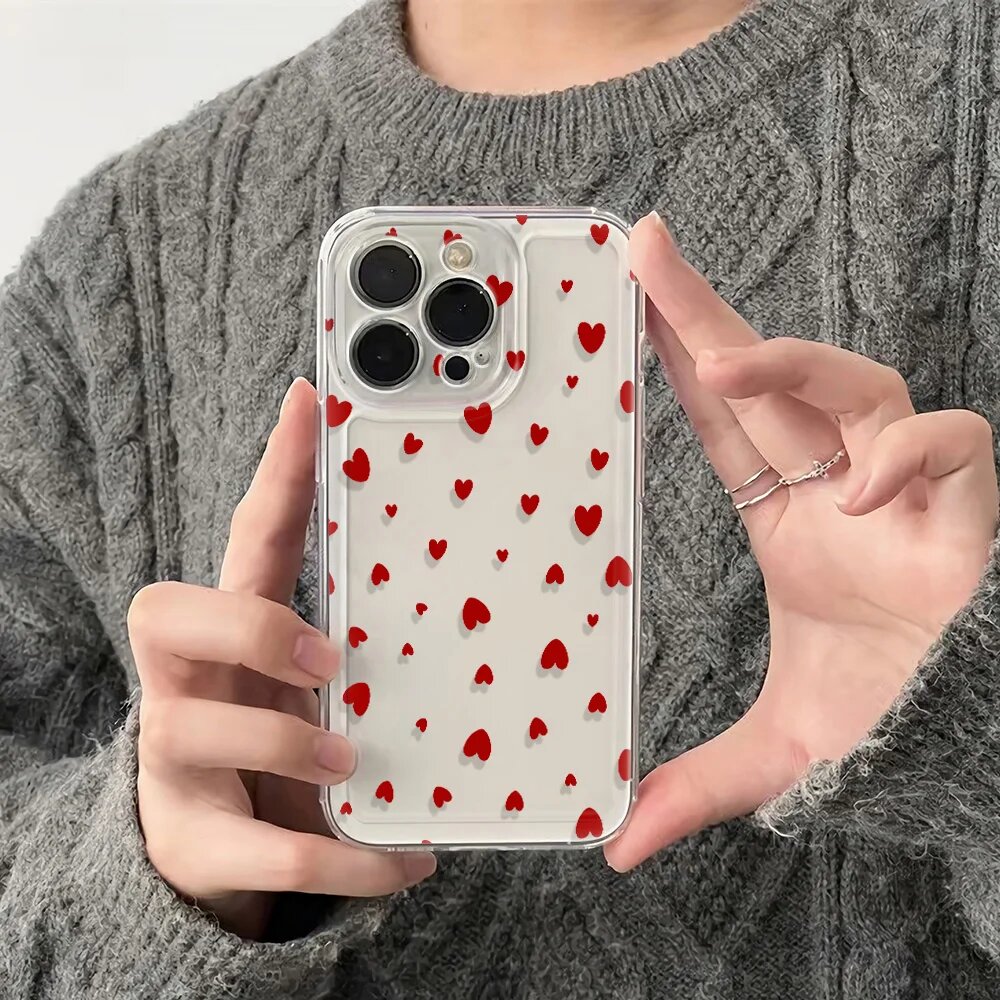 Чехол для iPhone 14 Pro с сердечками, белый