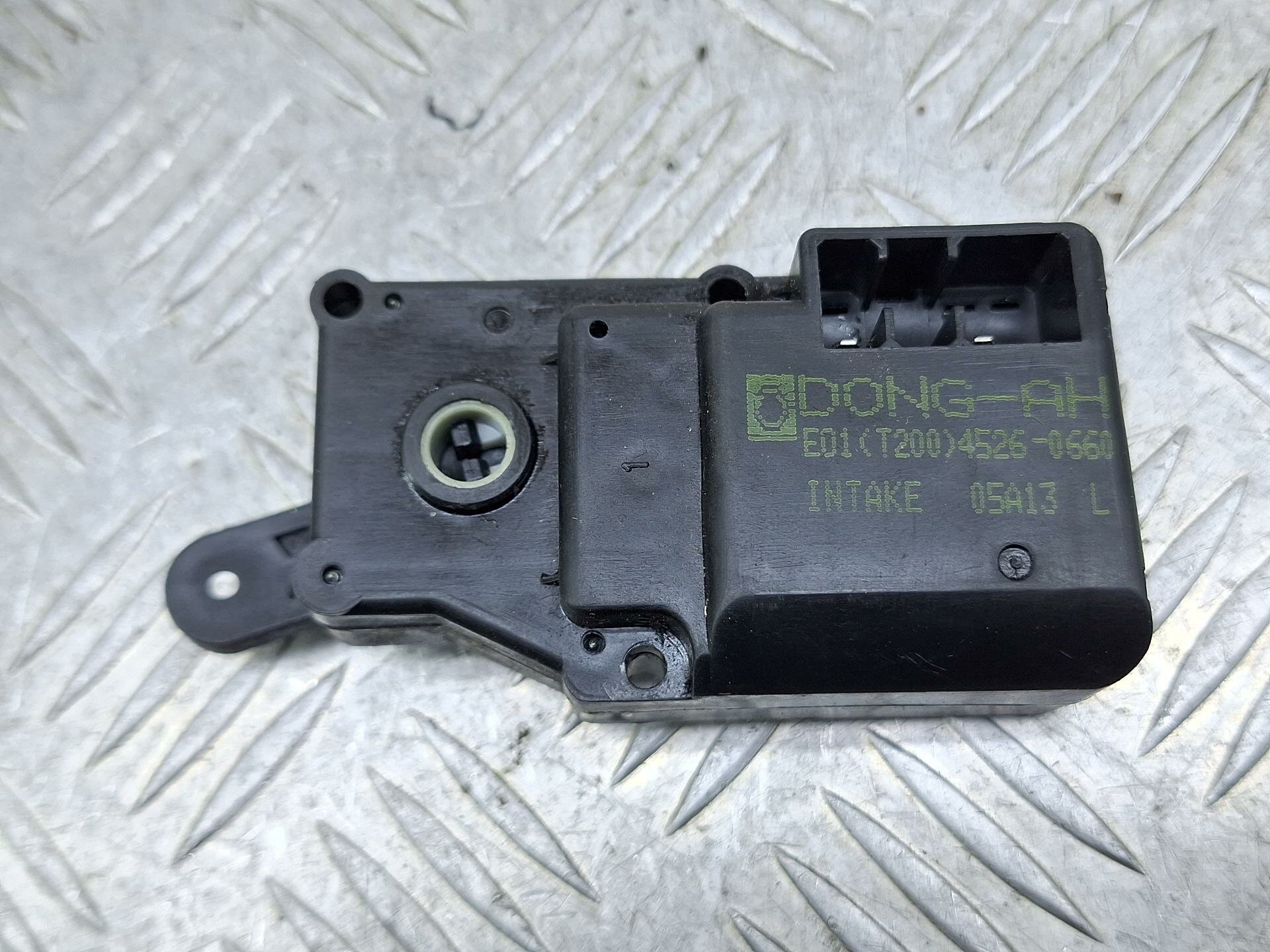 Моторчик заслонки печки Chevrolet Aveo T200 2005 45260660