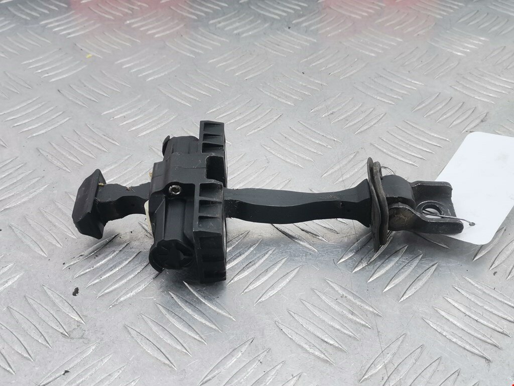 Ограничитель открывания двери задней Skoda Rapid 1 5JA839249E арт. 1832628