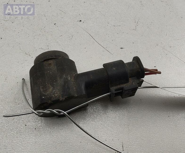 Датчик парковки (парктроник) задний Volkswagen Passat B6