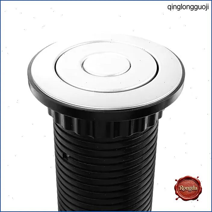 Розетка выдвижная вертикальная с 3 разъемами и 2 USB, черно-серая, модель POsocket-65 — фото 1