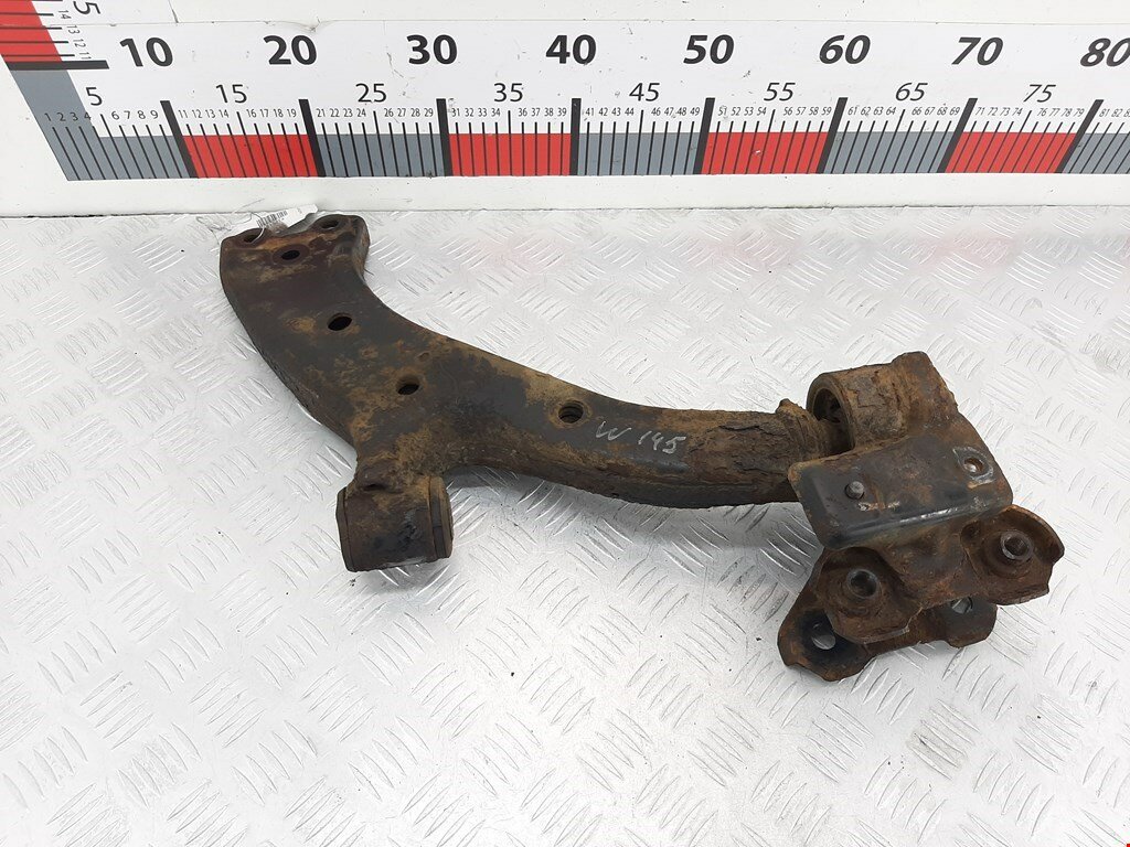 Рычаг передний правый Honda CR-V 3 арт. 1815274