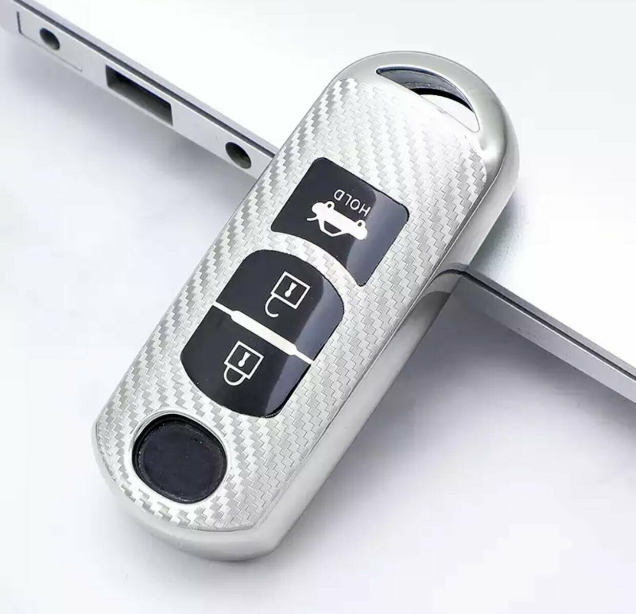 Чехол на ключ Mazda / Мазда 3 кнопки TPU carbon silver