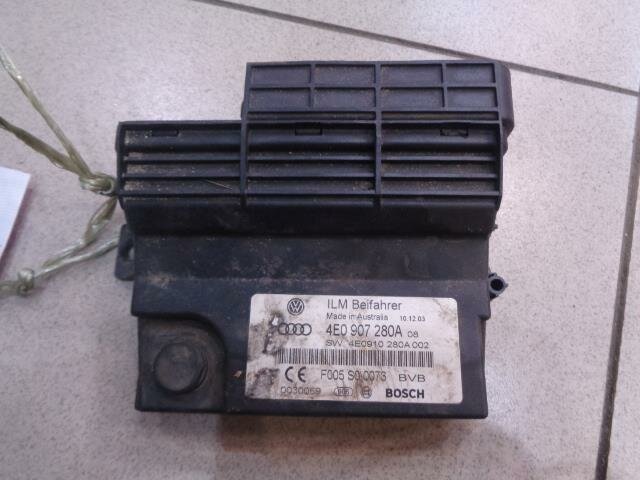 Блок управления от Audi A8 D3 2002-2010