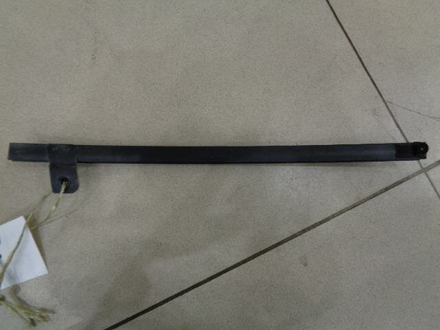 Направляющая стекла двери задней правой от Renault Megane 2 2002-2008