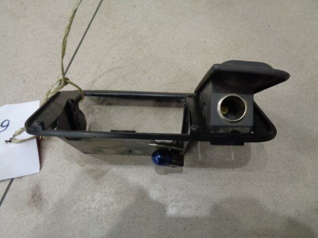 Гнездо прикуривателя от Ford Explorer 1995-2003