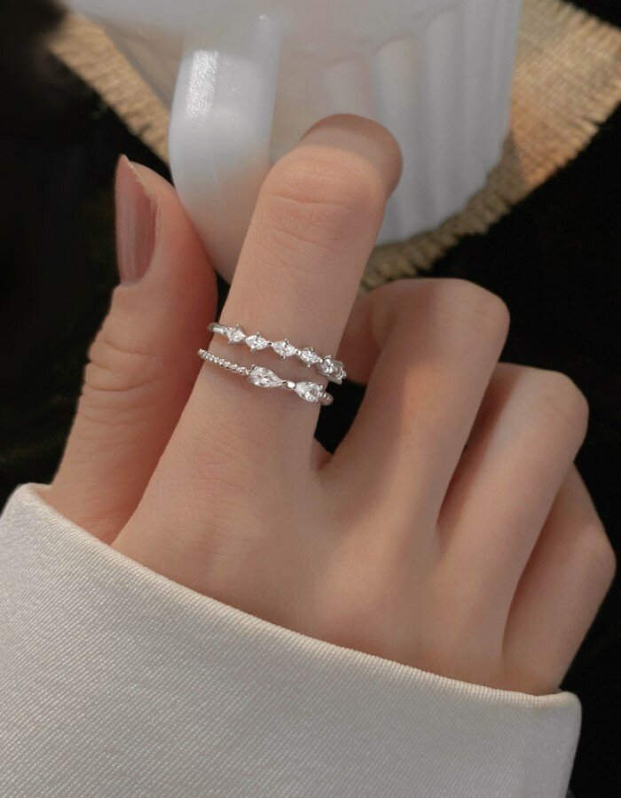 Кольцо помолвочное, циркон