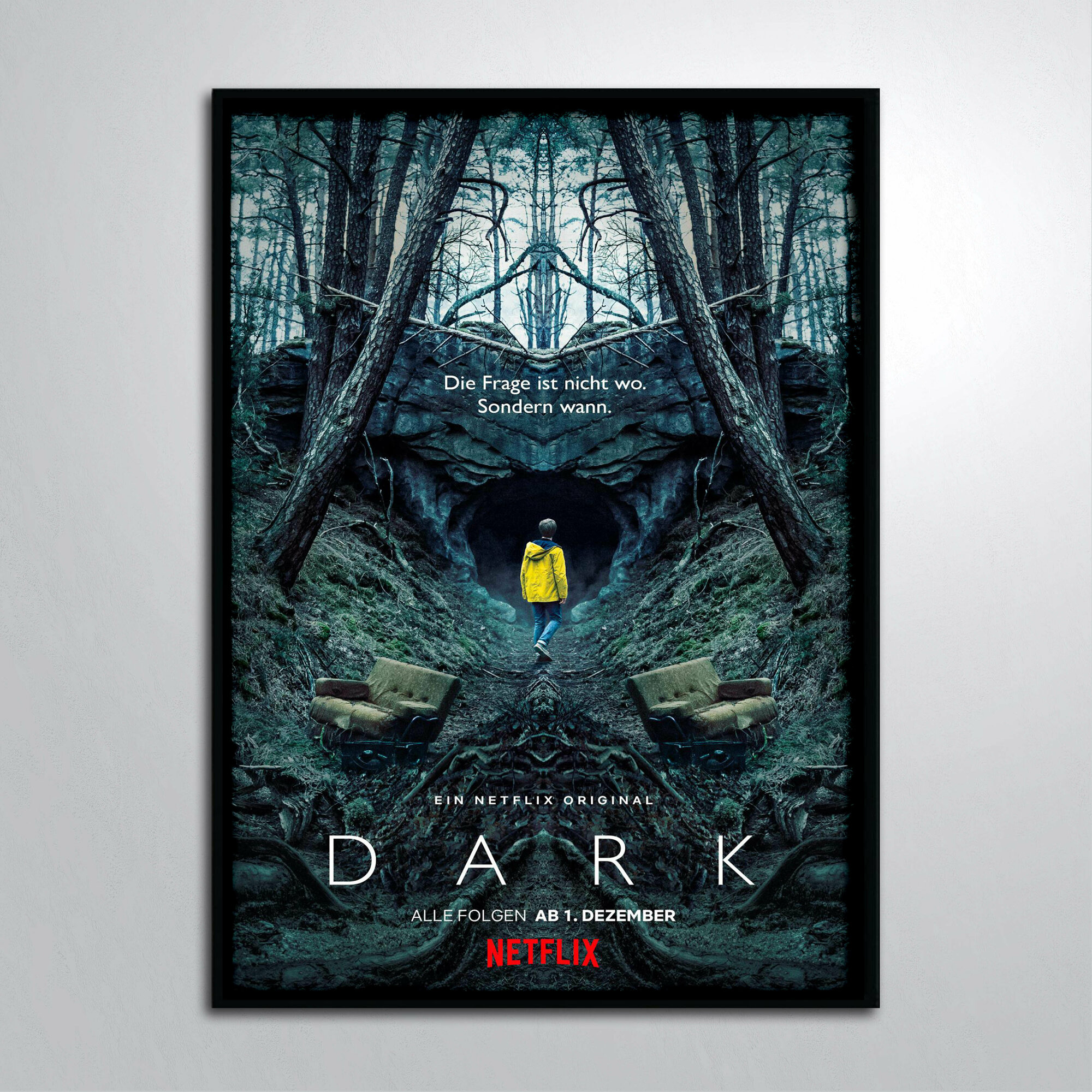Постер без рамы/Сериал Тьма Пещера Dark (А2/420х594)