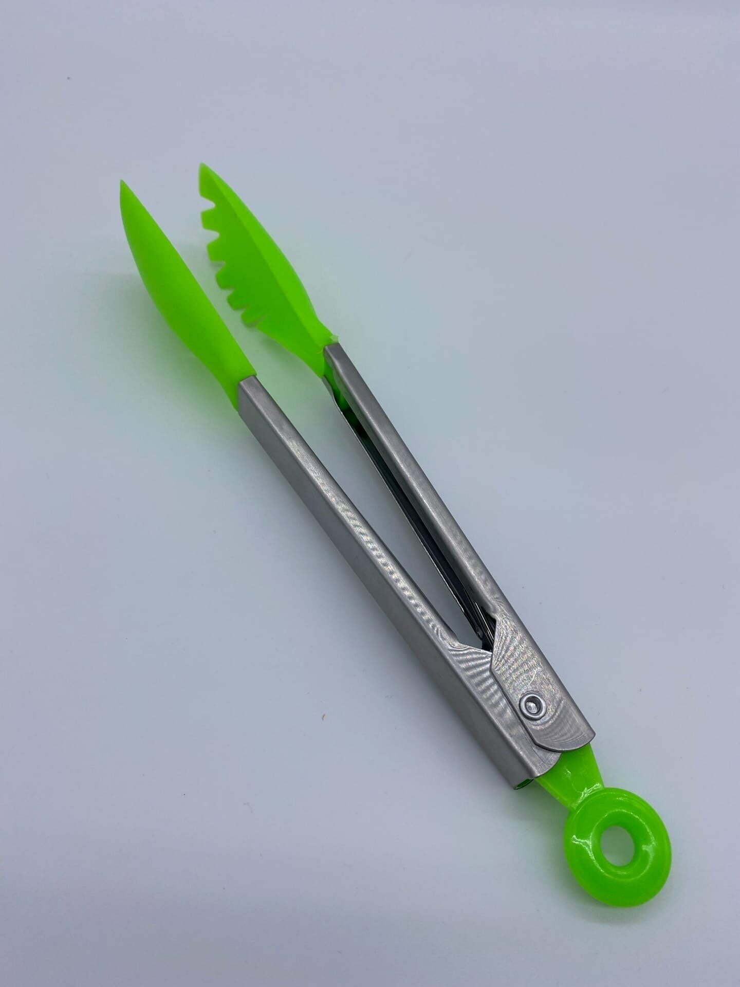 Кулинарные щипцы для сервировки (пластик, сталь), 25 см, зеленый / Щипцы кухонные, универсальные для жарки, для выпечки