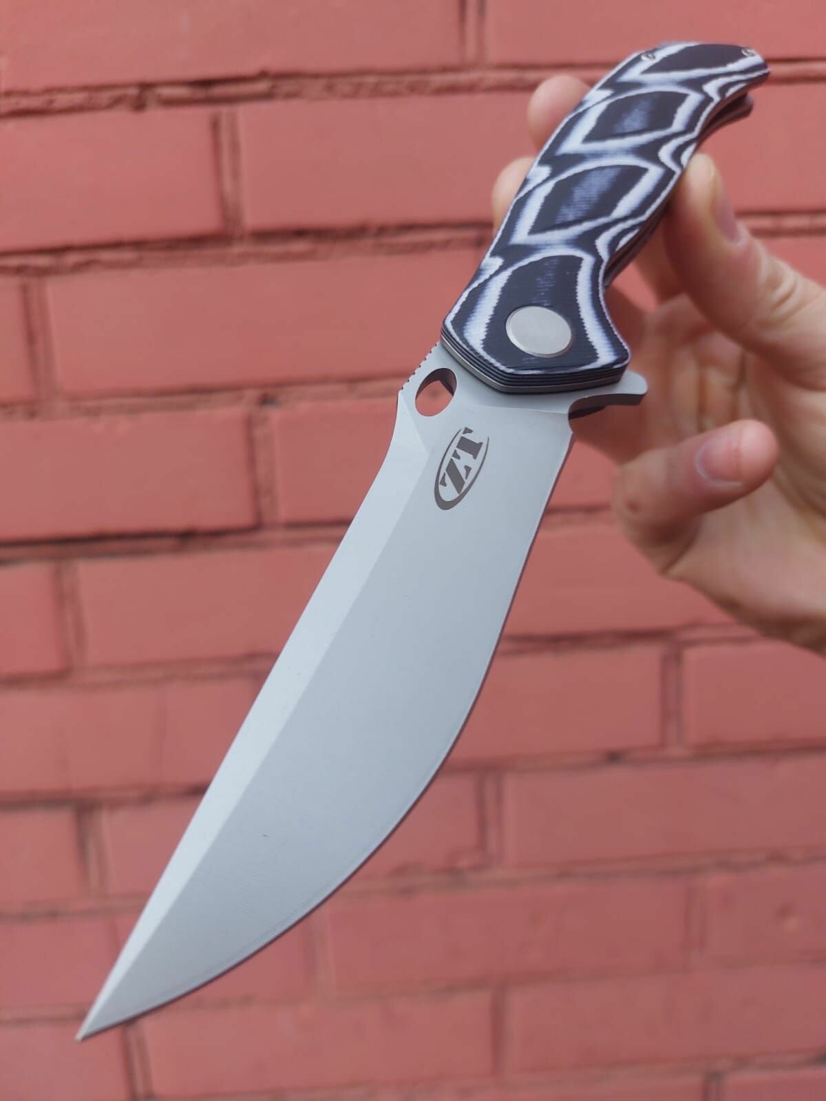 Нож ZT складной туристический сталь D2