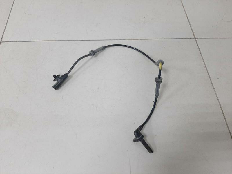 Датчик ABS передний Renault Logan 2 2014 кат.номер: 479104225R