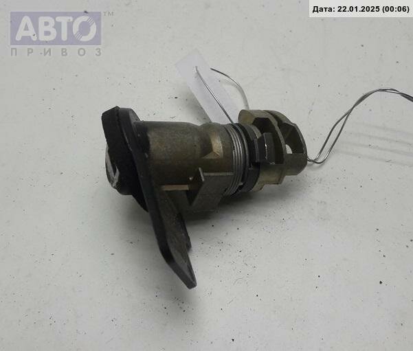 Личинка замка багажника Volkswagen Passat B5+ (GP)