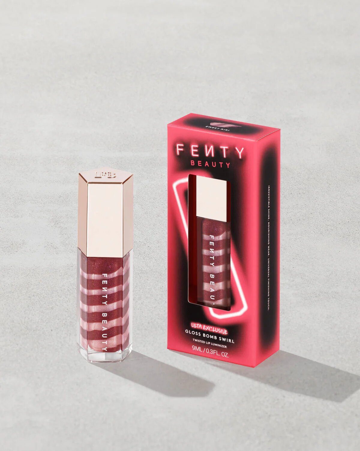 Fenty Beauty блеск для губ Gloss Bomb Swirl Twisted Lip Luminizer Sweet RiRi