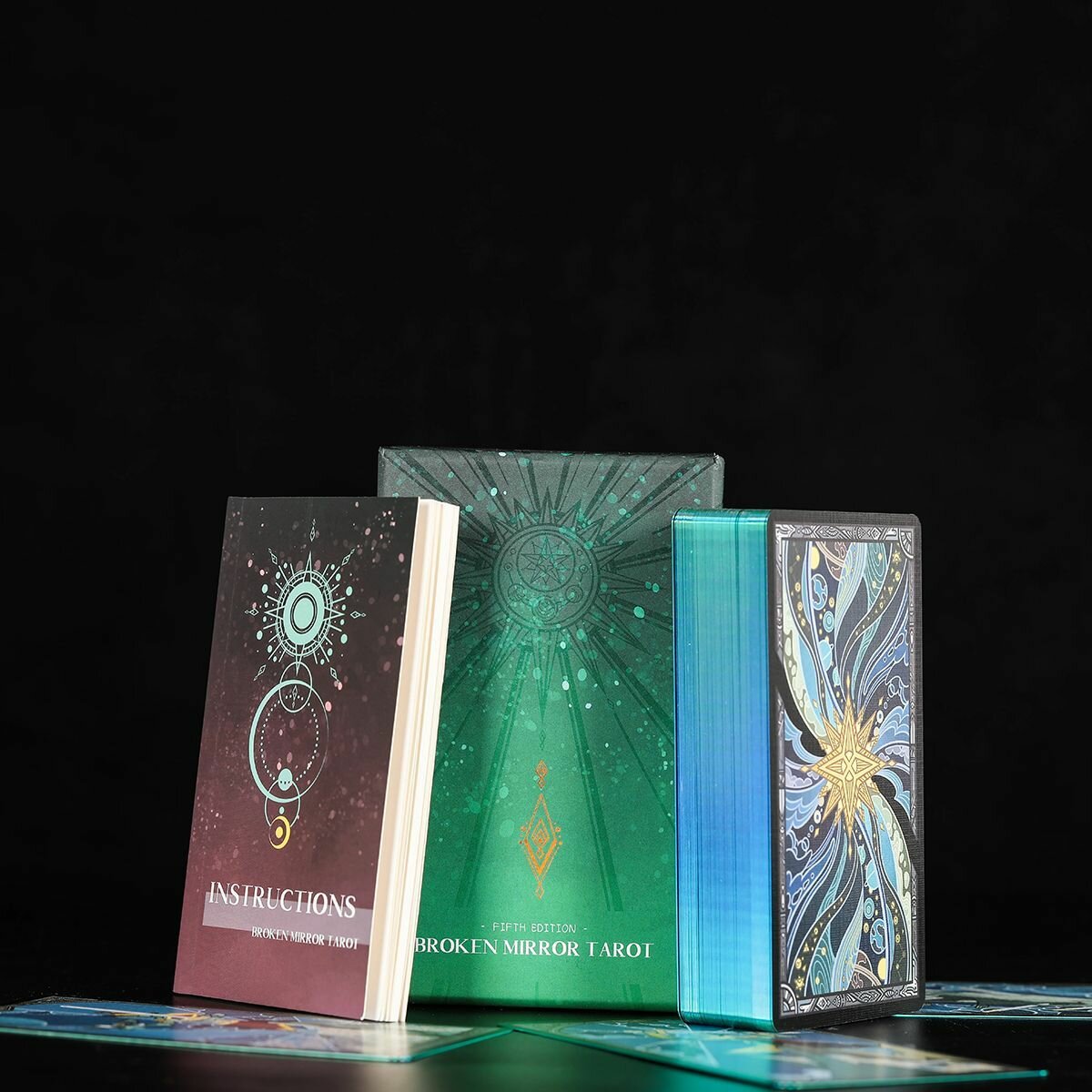 Сломанное зеркало Таро Пятое издание/Broken mirror Tarot V +Подарочная коробкаПятое издание