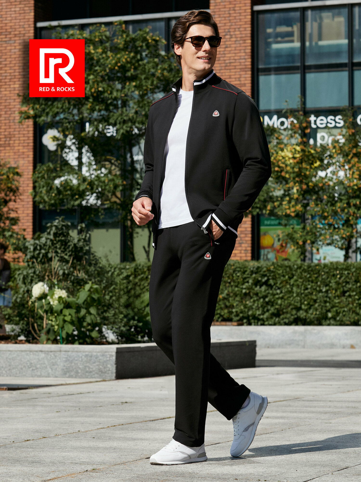 Комплект одежды