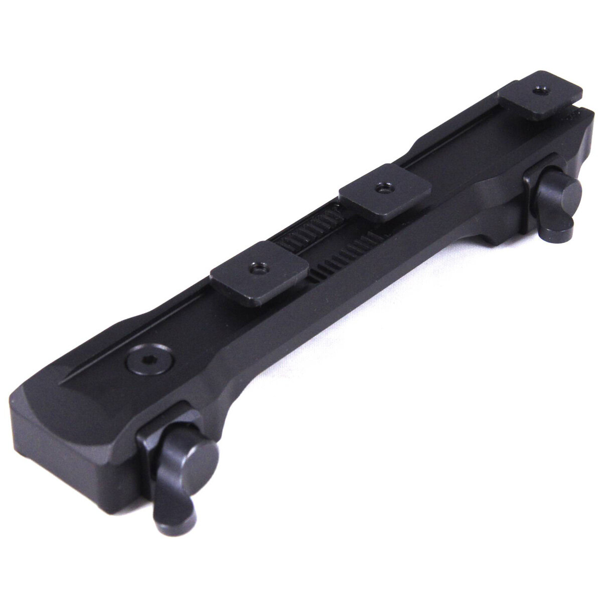 Быстросъемный кронштейн MAKuick на Tikka T3 шина Swarovski 5072-60107
