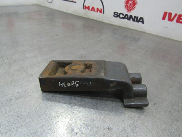 Кронштейн переднего стабилизатора Scania P, G, R