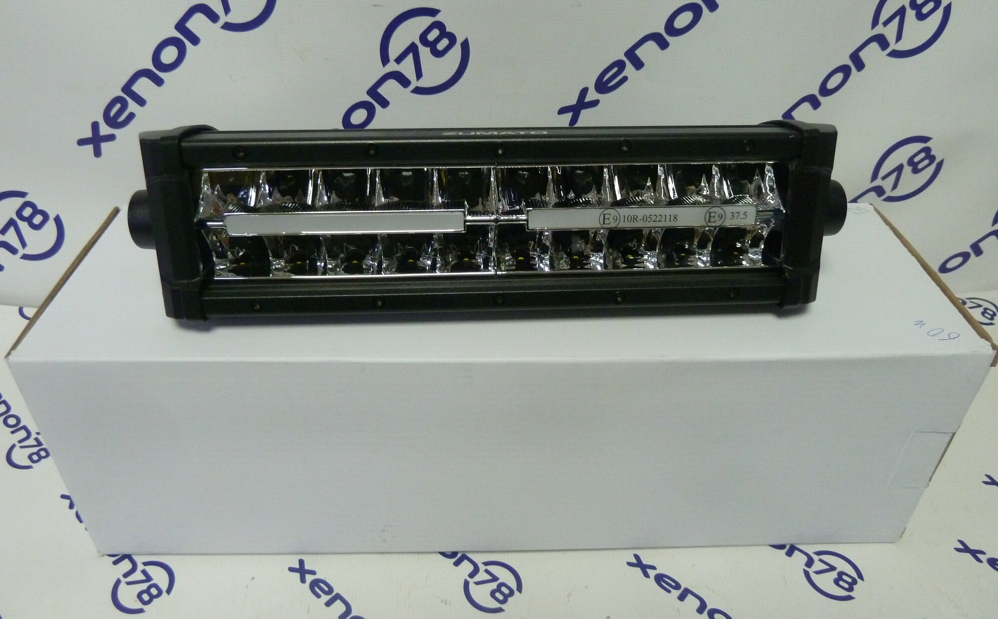 Светодиодная балка дальнего света с дневными ходовыми огнями LED 20 Zumato 60W DRIVE (чипы OSRAM 20x3W) 5400Lm 5000K (310х75х85) 9-32V (E4 102) - 1 шт.
