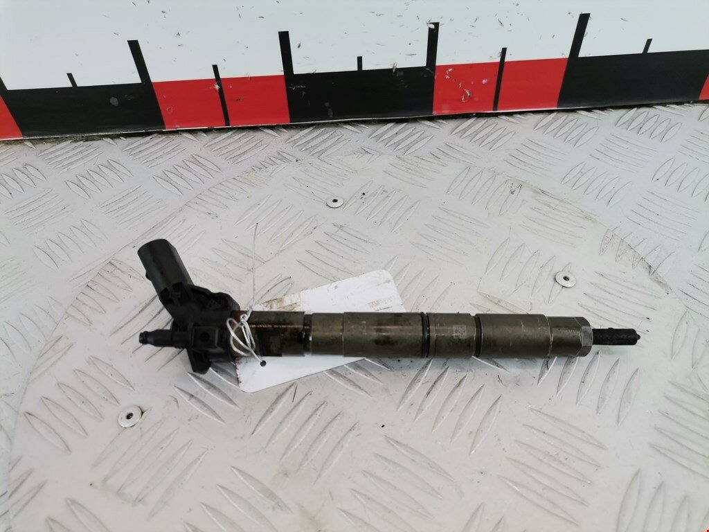 Форсунка дизельная электрическая Audi A6 C6 059130277BB арт. 1526263