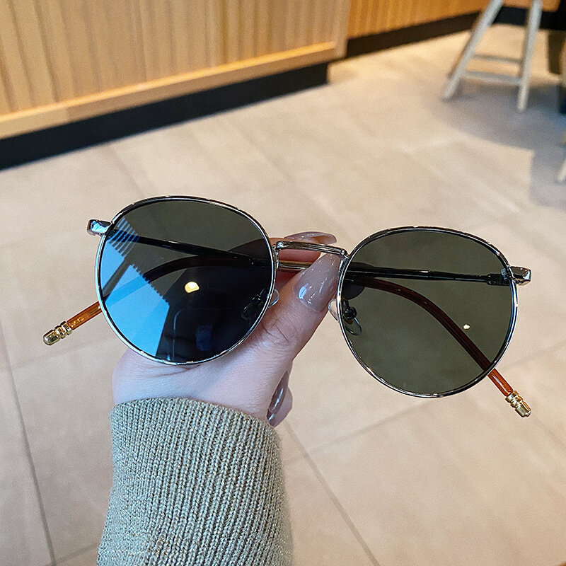 Солнцезащитные очки