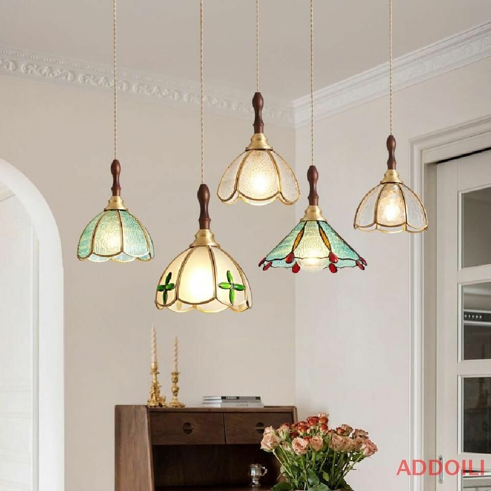 Ретро французская латунная паяльная лампа ручной работы ручной работы, прикроватная тумбочка в американском стиле для столовой, маленькая люстра из витражного стекла в проходе