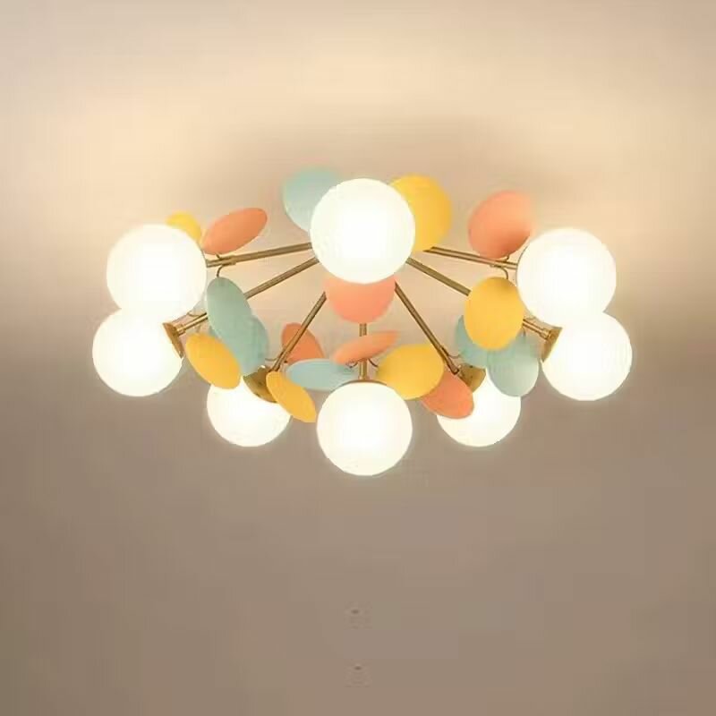 Потолочный светильник