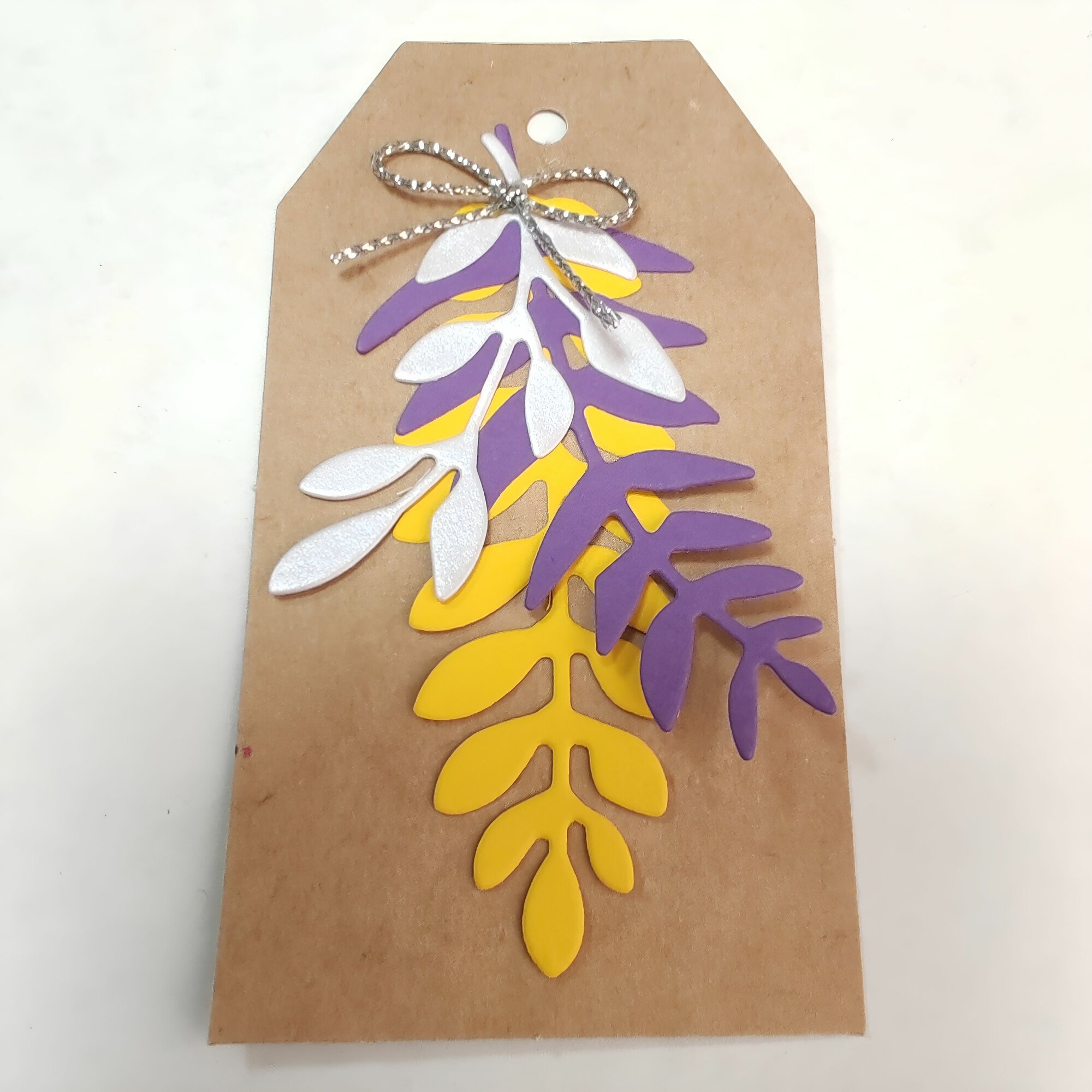 Бирки с декором, для упаковки подарков, сувениров, изделий ручной работы.