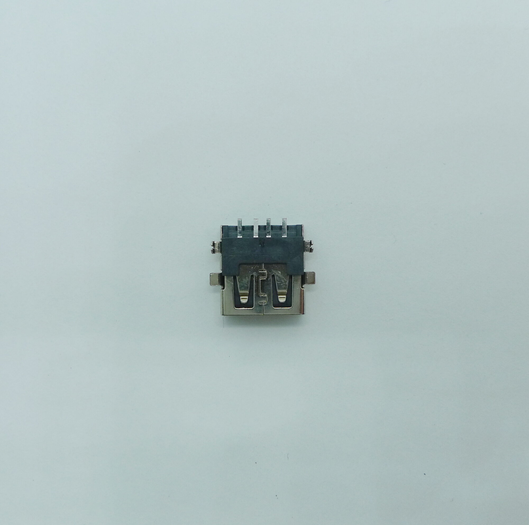 Разъем USB №6