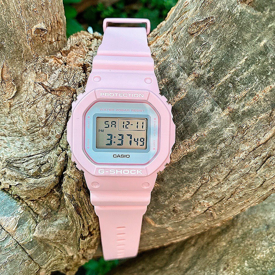 Наручные часы CASIO G-Shock, розовый, серый — фото 1