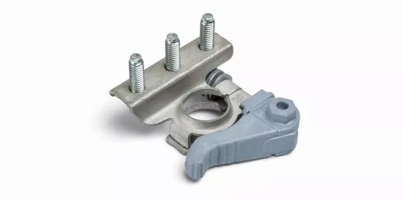 Клемма аккумуляторная MTA "+" трехконтактная, быстросъемная.