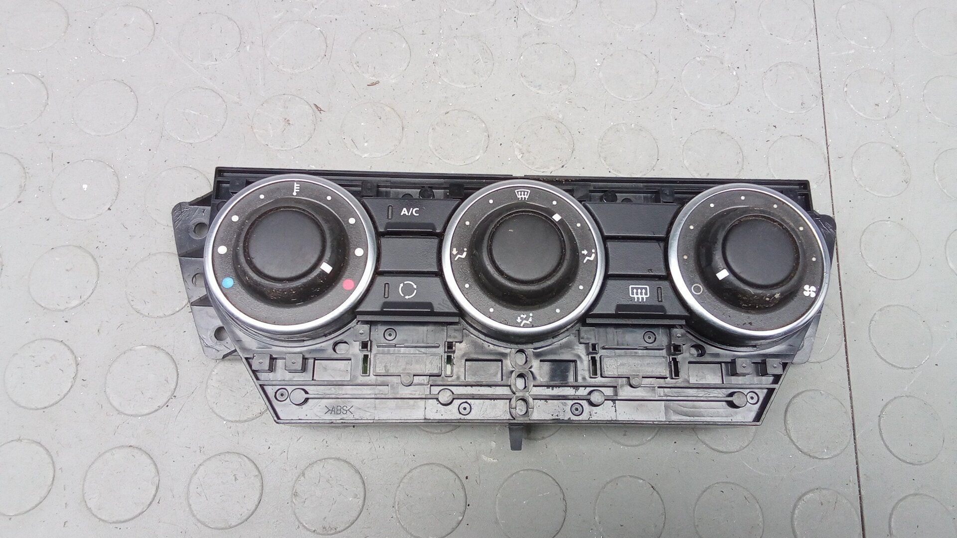 Блок управления печки и климат-контроля LAND ROVER FREELANDER 2, Номер LR015474