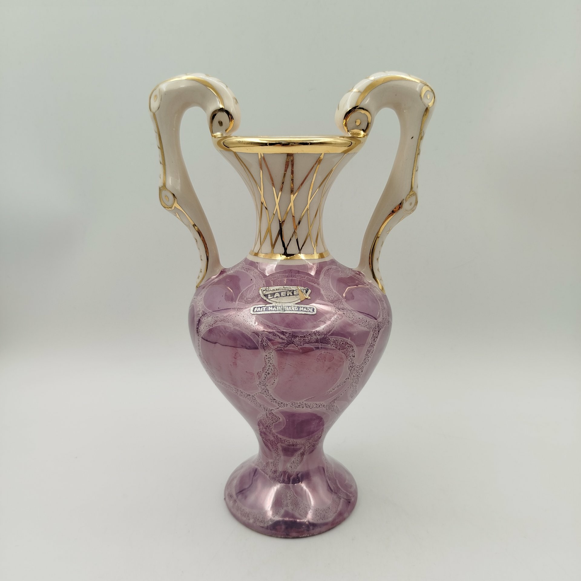 Ваза в форме амфоры, Laeken, керамика, золочение, люстр, Бельгия, 1940-1970 гг.