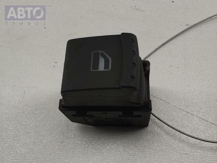 Кнопка стеклоподъемника заднего левого Volkswagen Sharan (2000-2010)