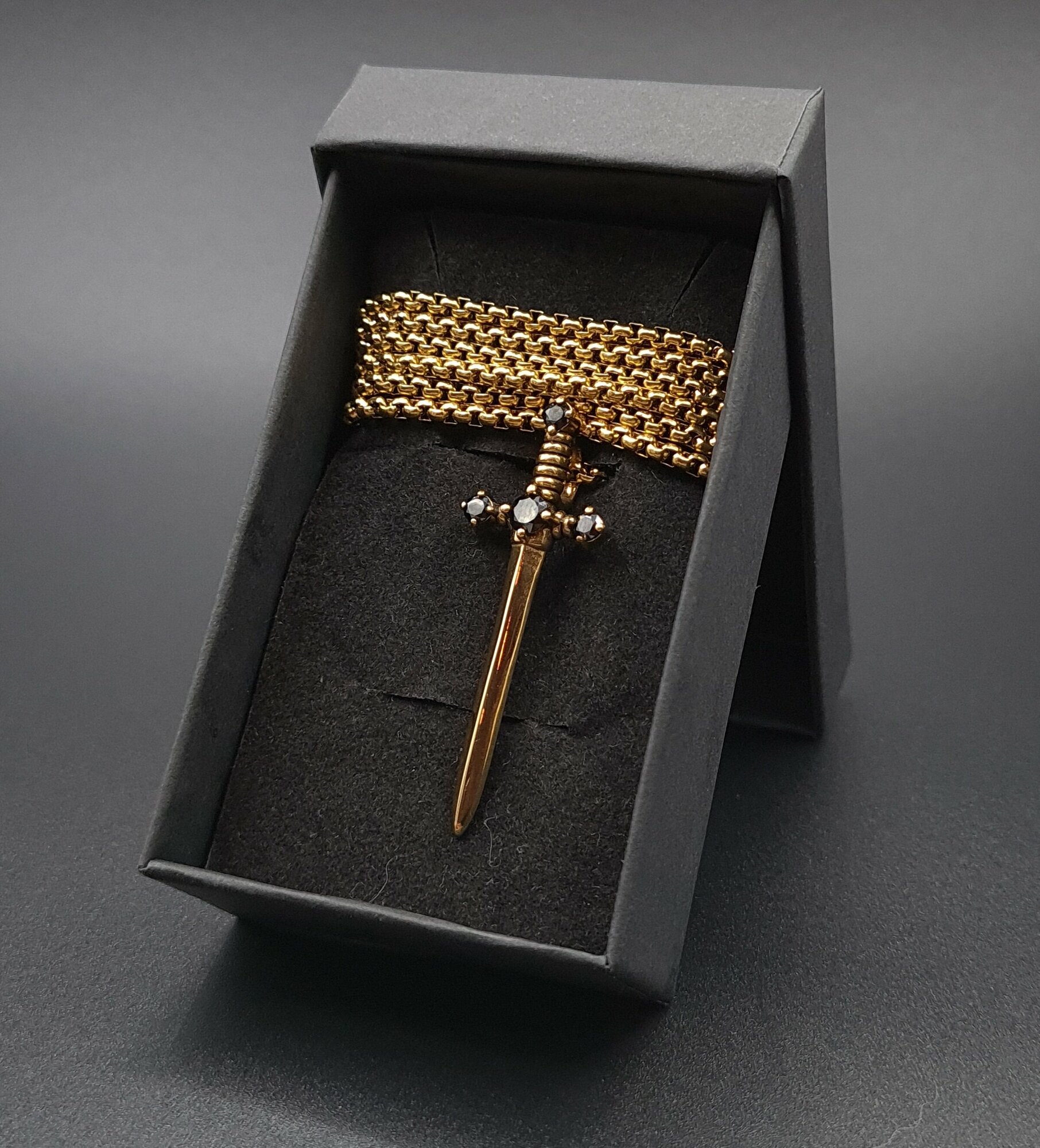 Колье, металл, фианит, циркон