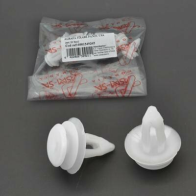 Клипса обшивки дверей Рено Логан 1, Сандеро 1 10шт