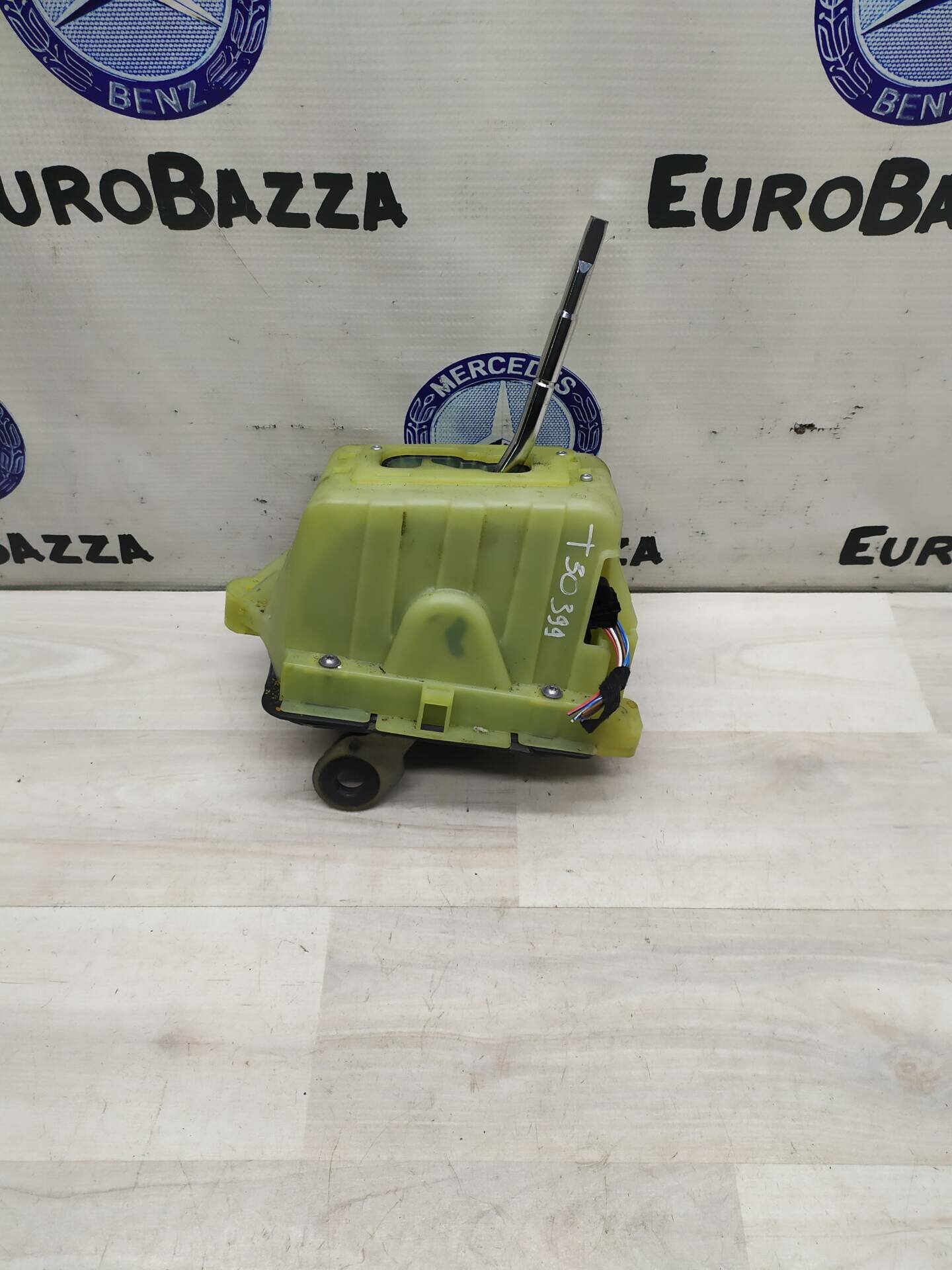 Селектор АКПП Mercedes W204 A2042673724