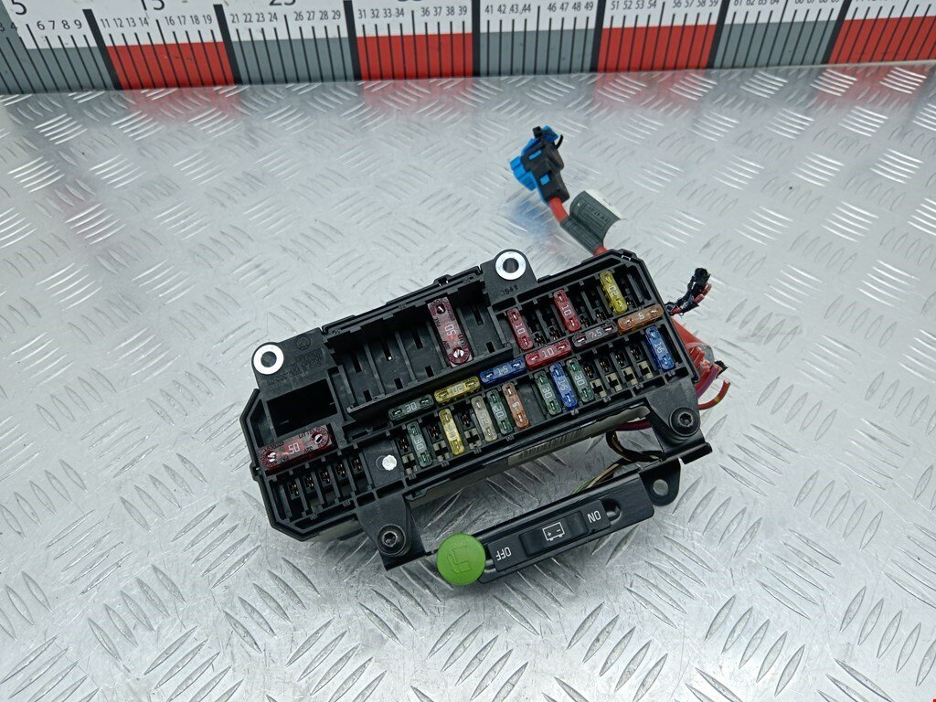 Блок предохранителей BMW 7-Series (E65/E66) 61136900583 арт. 1763195