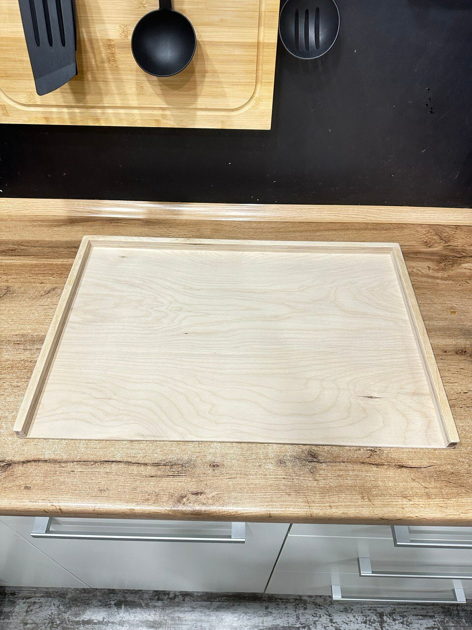 Доска для пельменей с бортами 40*60см