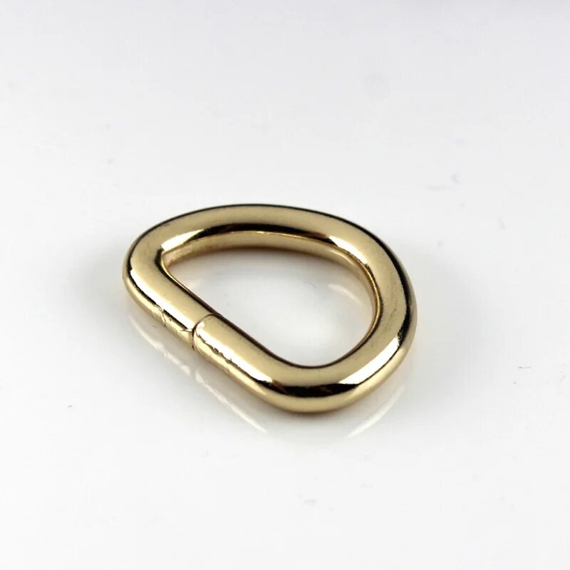 Пряжка D-образная металлическая, inner diameter 13mm, light golden