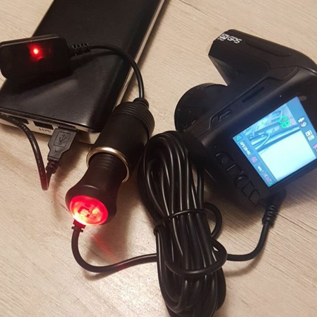 (1x) Порт USB5V-12В для прикуривателя - 30 см