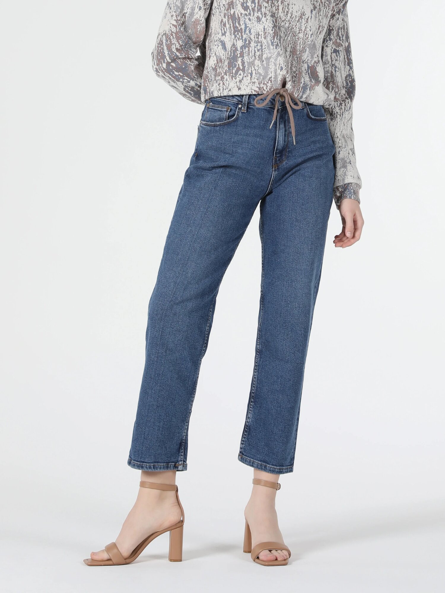 Джинсы 889 KATY HIGH BOY FIT 