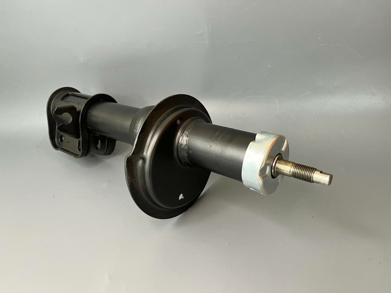 Амортизатор подвески 2108-09 (СААЗ, арт. 2108-2905003) передняя, левая