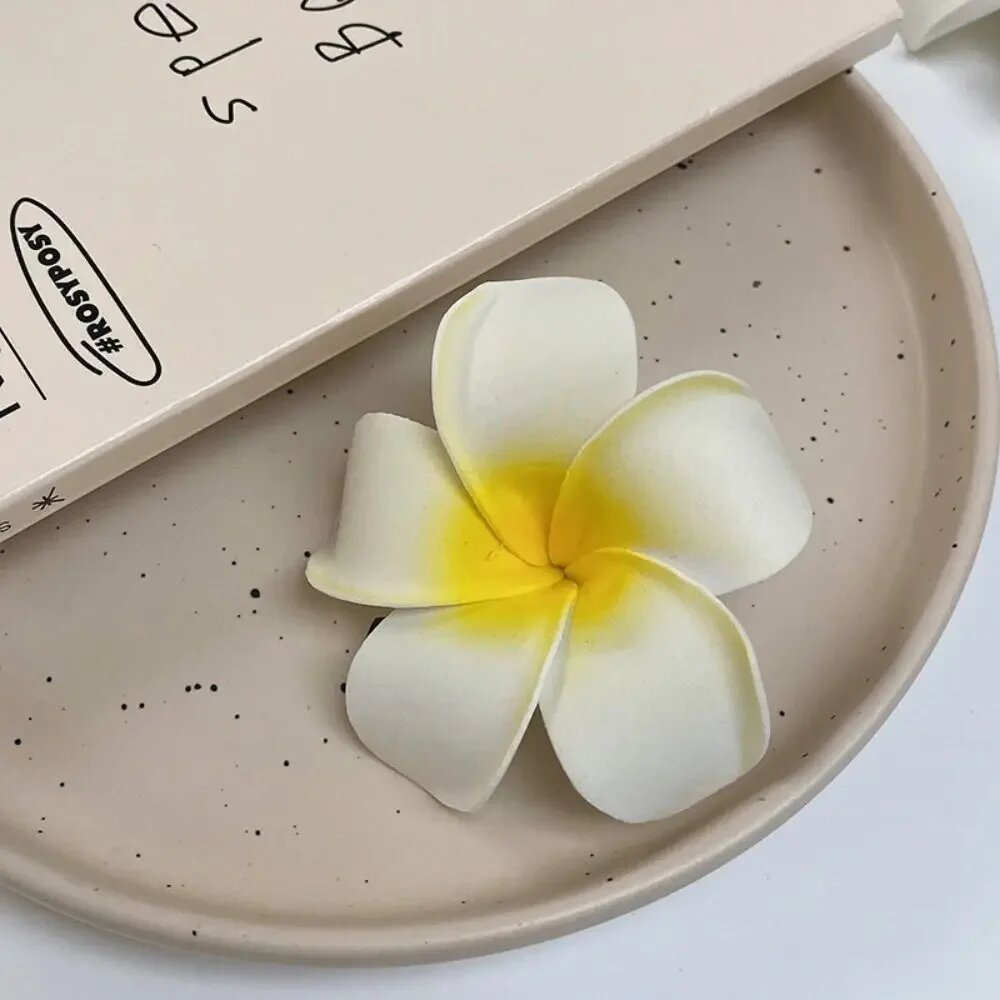 MOONBIFFY Пластиковые заколки с цветком плюмерии 1Pc M