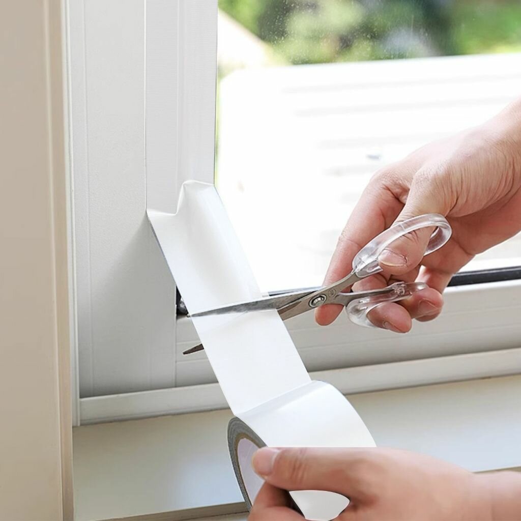 Ветрозащитная лента для окон и дверей