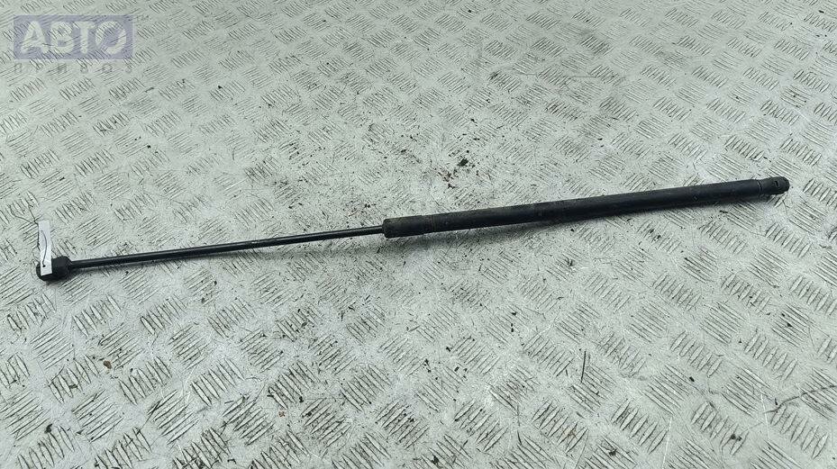 Амортизатор капота Volkswagen Passat B6