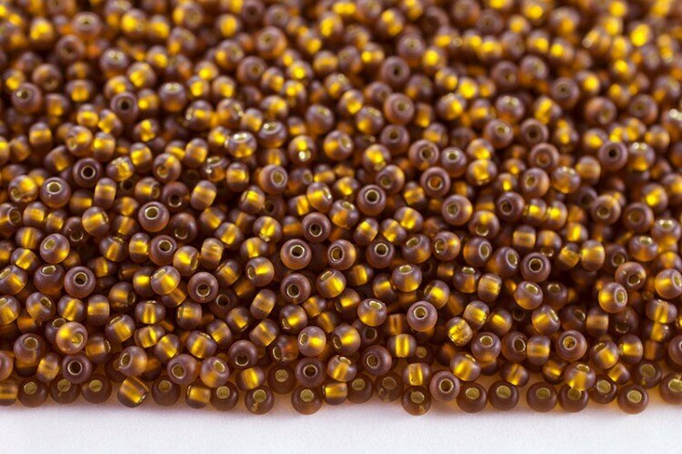 Бисер чешский PRECIOSA круглый 10/0 17090М матовый коричневый, серебряная линия внутри, 1 сорт, 50г