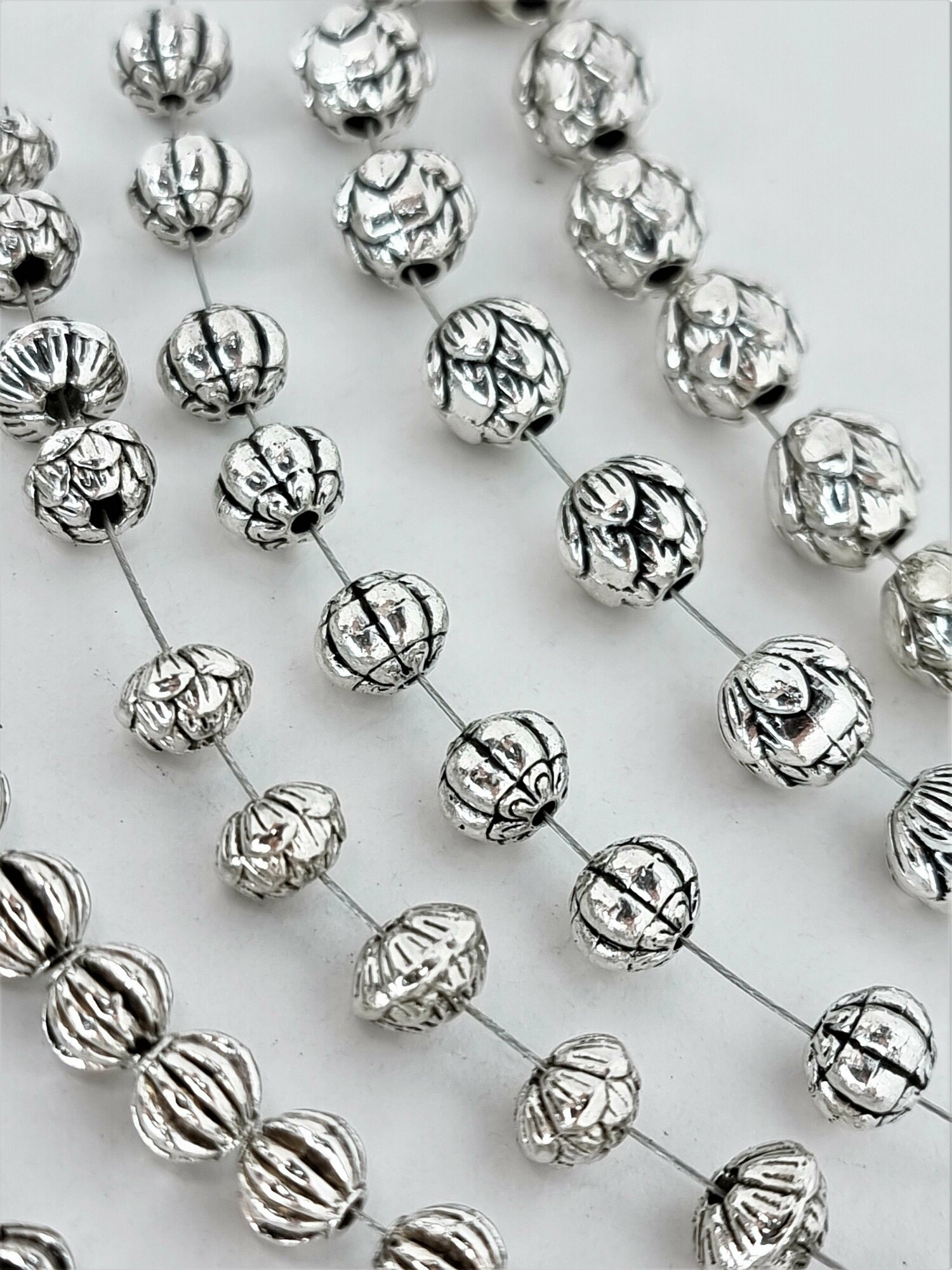 Металлические бусины 5-9мм. Цвет Родий. №37. 73шт.