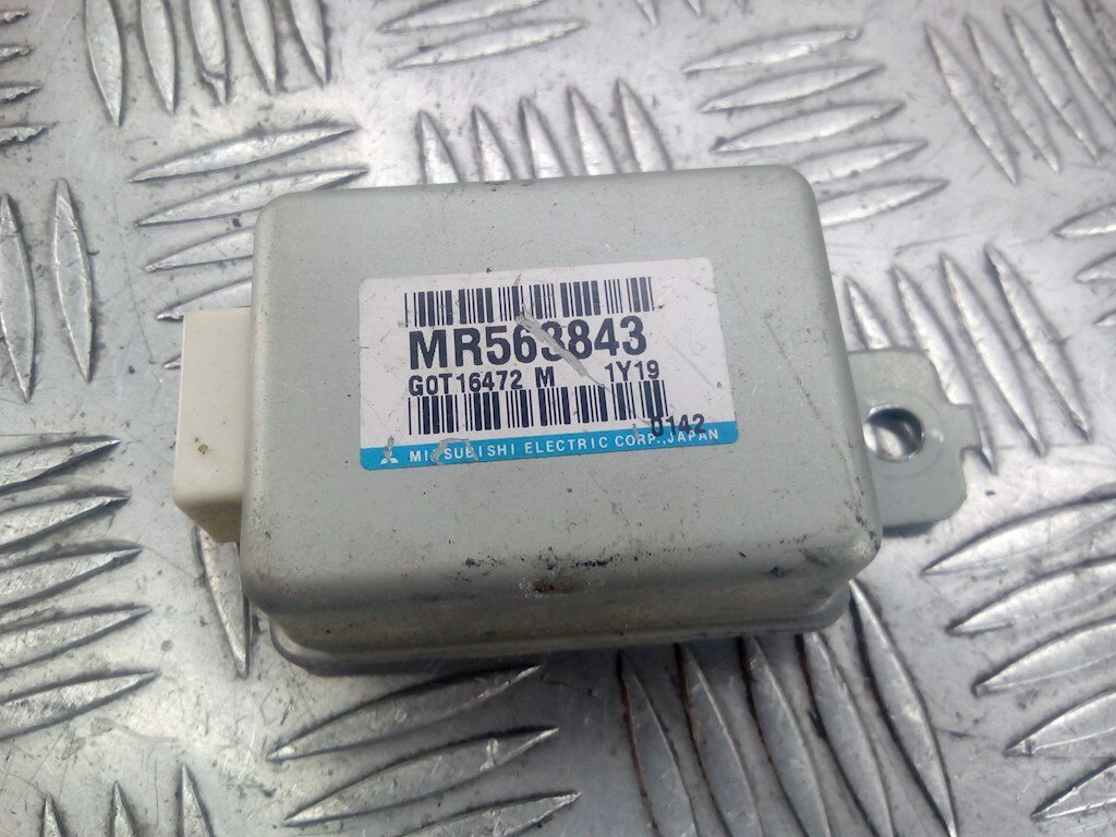 Блок круиз контроля Mitsubishi Galant 8 MR563843 арт. 494725